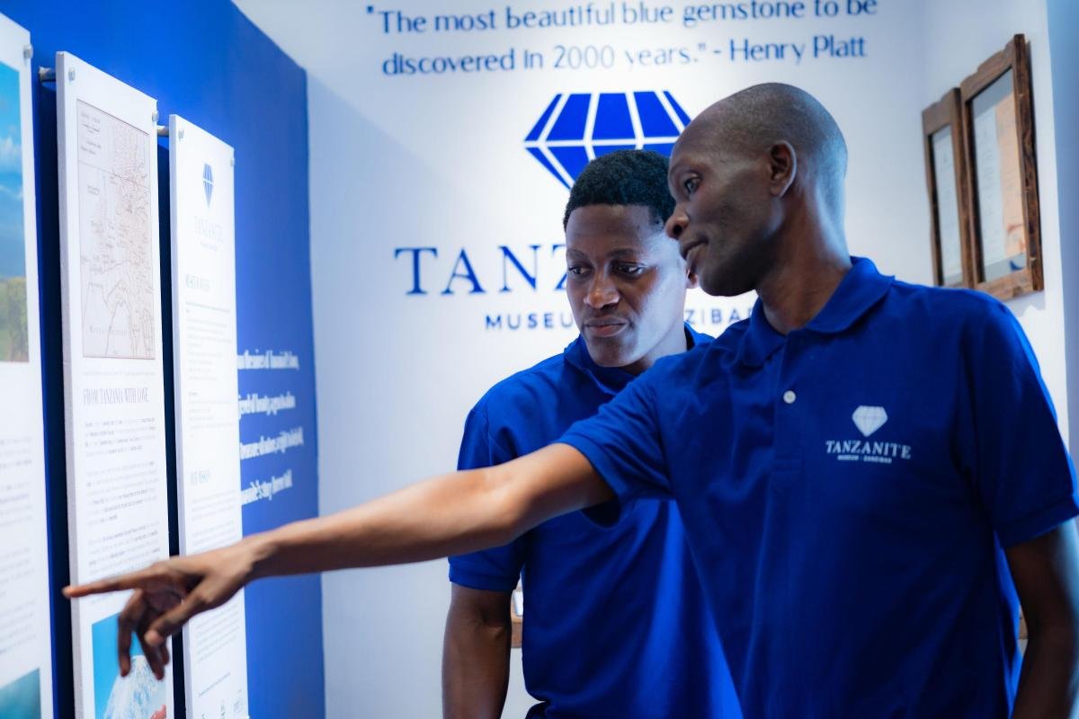 Tanzanite Gallery - Tanzanite Museum Zanzibar